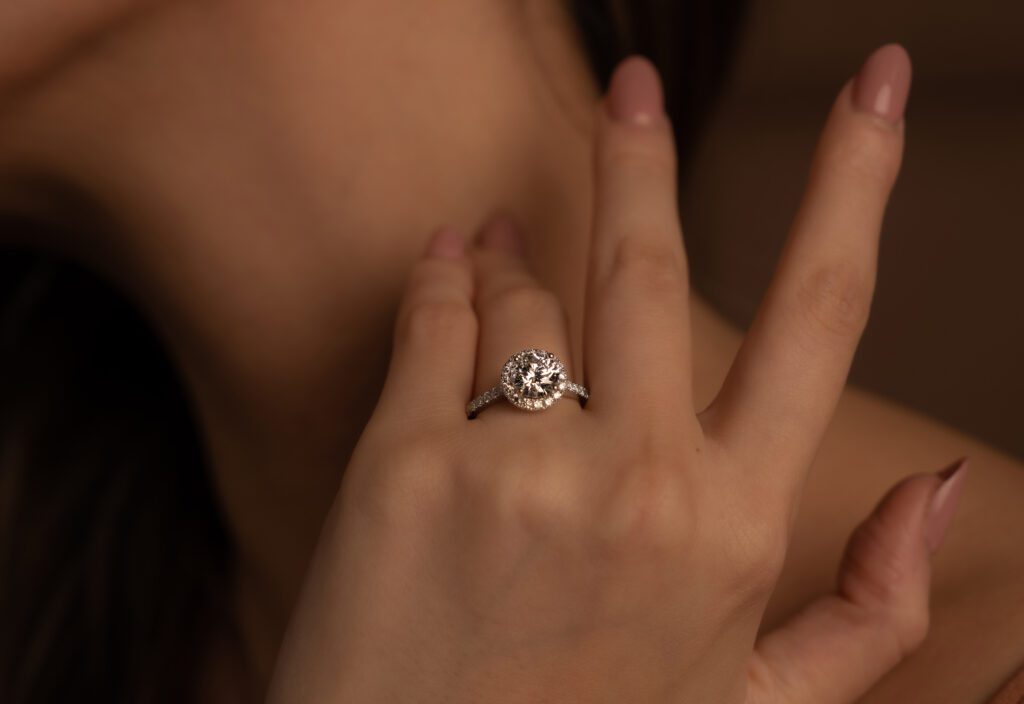 Lara - Engagement Ring - RPS Diamond